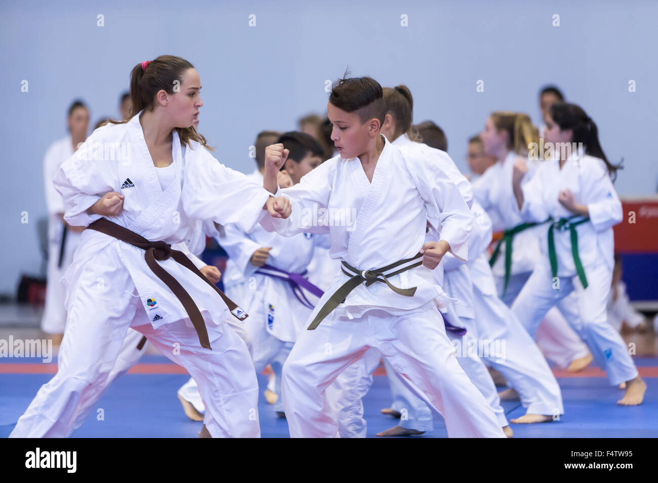 Judo class hi-res stock photography and images - Alamy