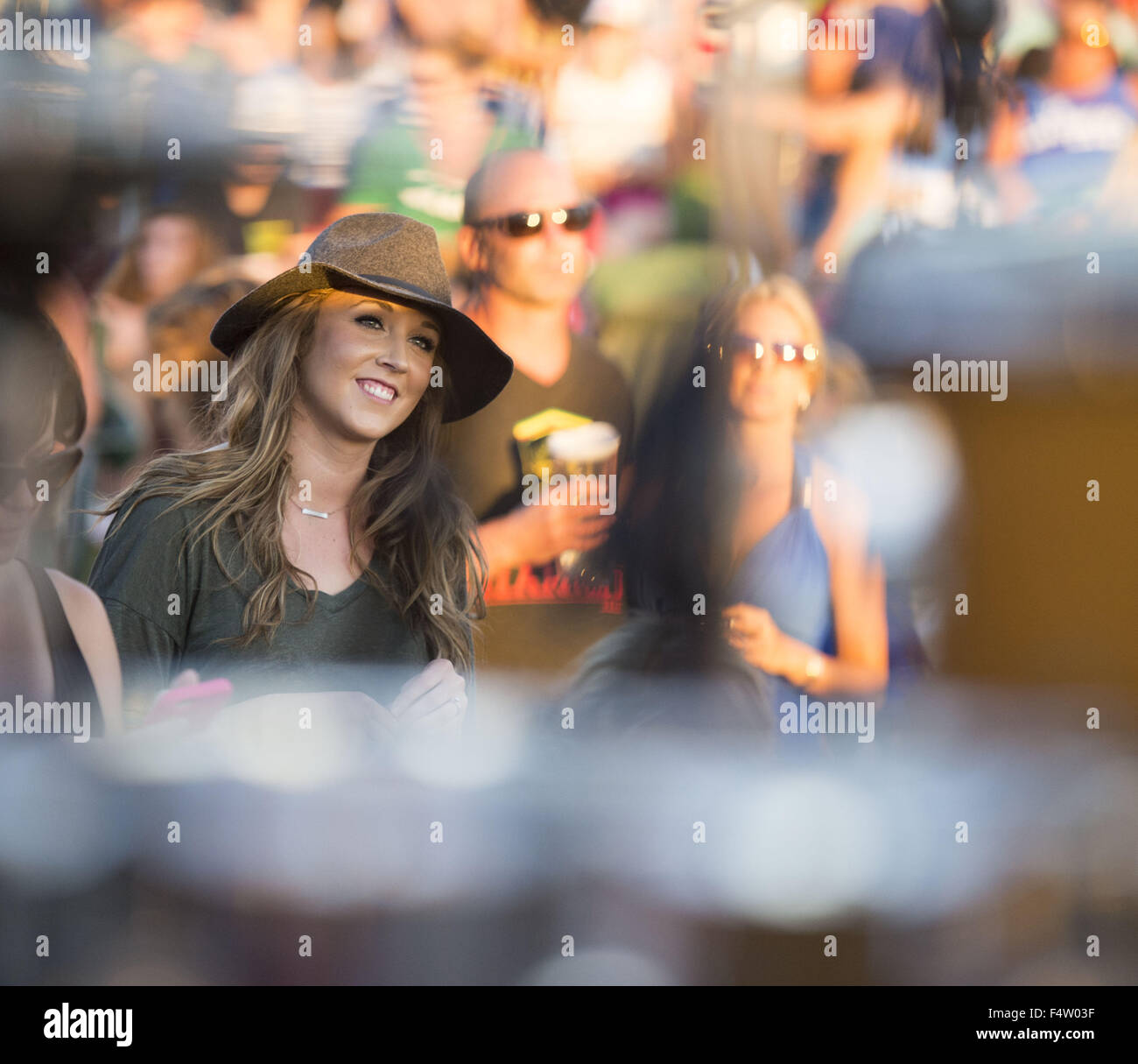 Aka young woman hi-res stock photography and images - Alamy