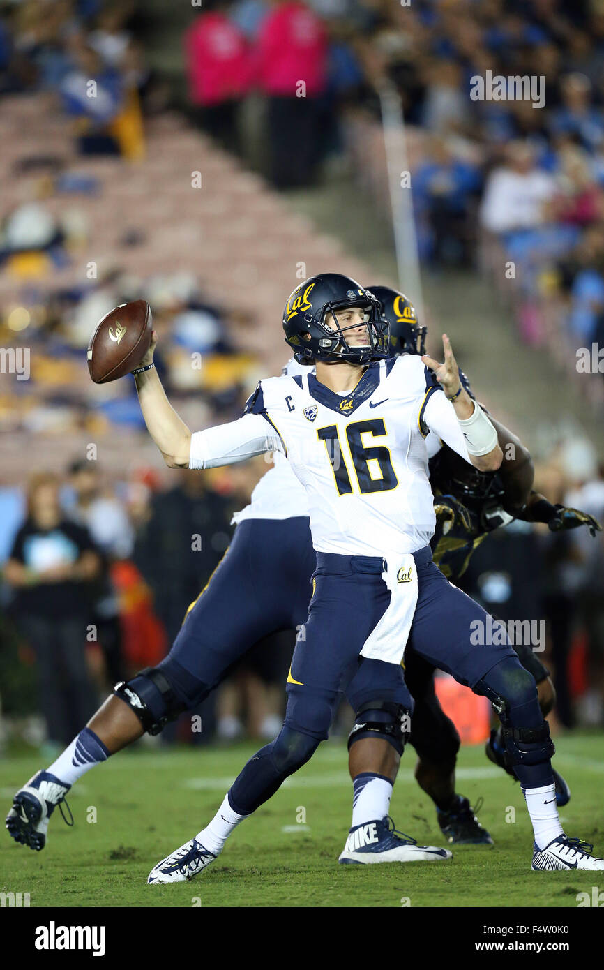 Pasadena, California, USA. 22nd Oct, 2015. Cal Golden Bears quarterback ...
