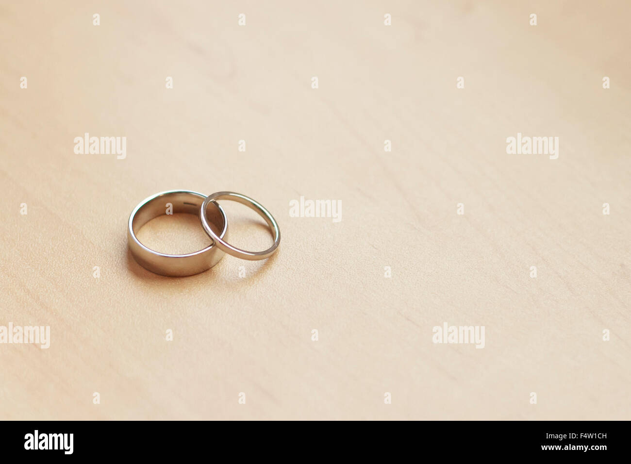 Swag jewellery hi-res stock photography and images - Alamy