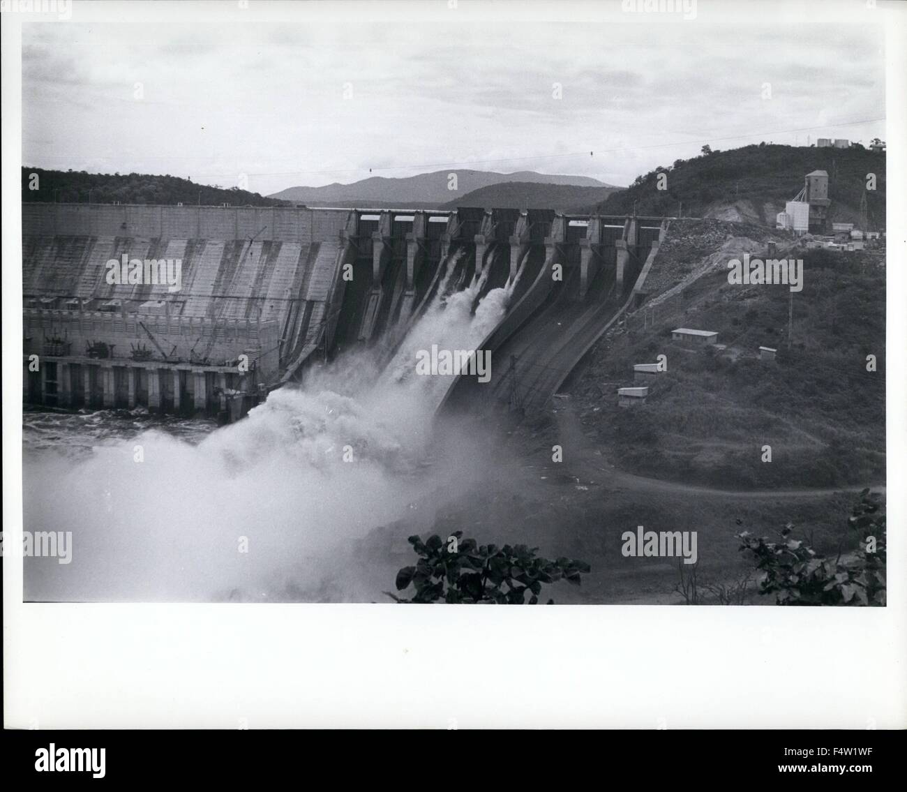 Guri dam hi-res stock photography and images - Alamy