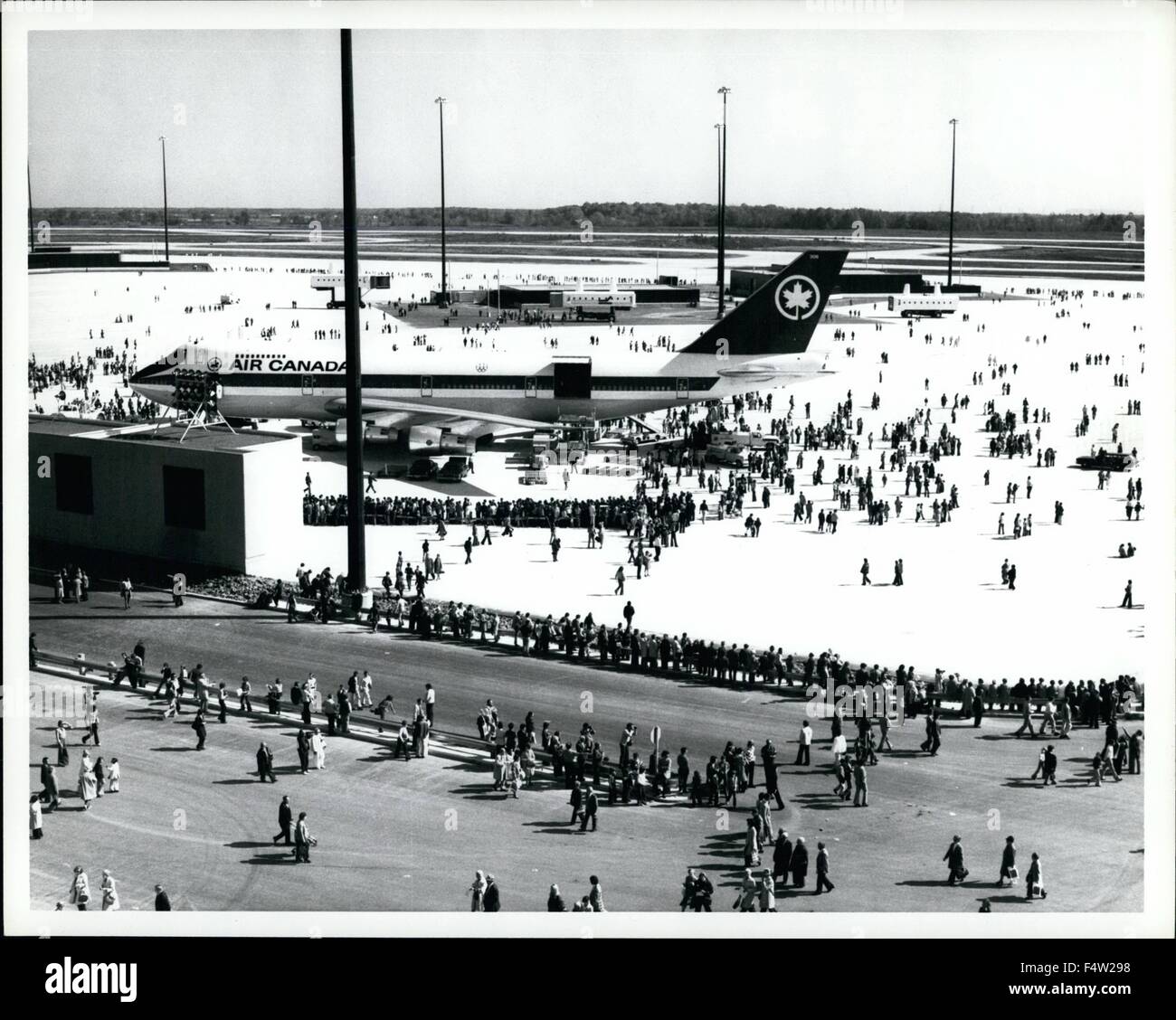 1968 - Public Open House. Air Canada © Keystone Pictures USA/ZUMAPRESS ...