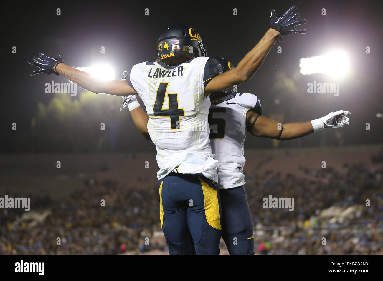Pasadena, CA. 22nd Oct, 2015. California Golden Bears wide receiver ...
