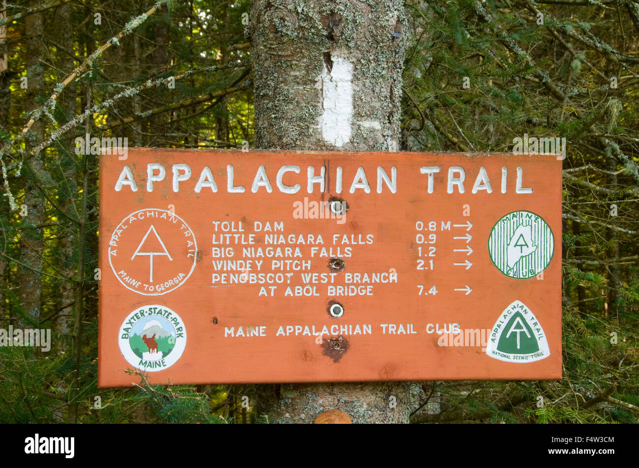 Appalachian Trail sign, Baxter State Park, Maine Stock Photo - Alamy