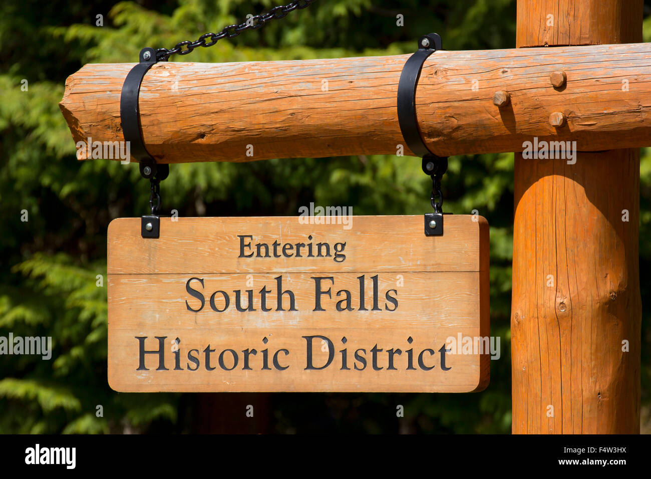 Historic district sign hi-res stock photography and images - Alamy