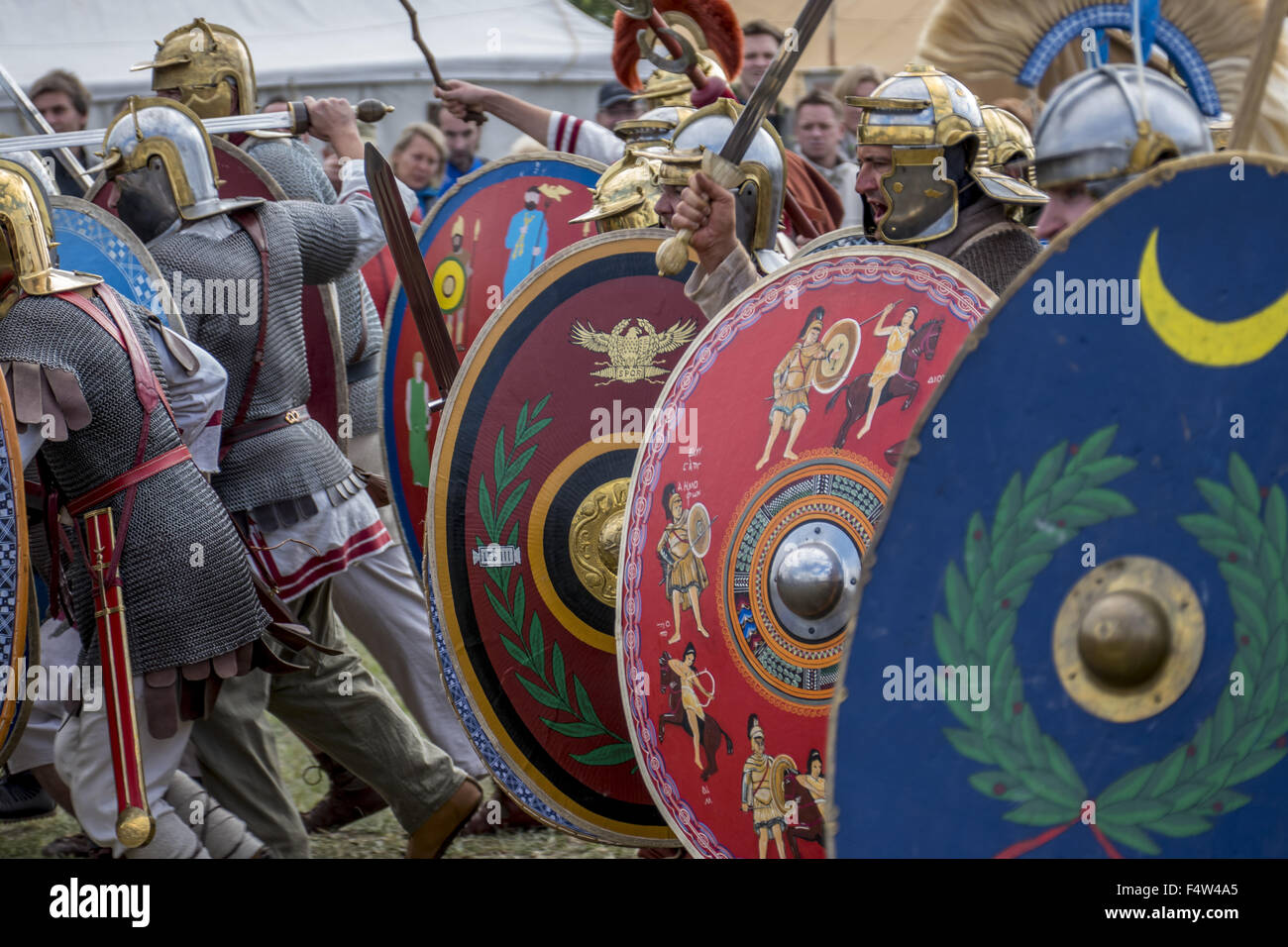 Roman legionnaire legionnaires soldier soldiers hi-res stock ...