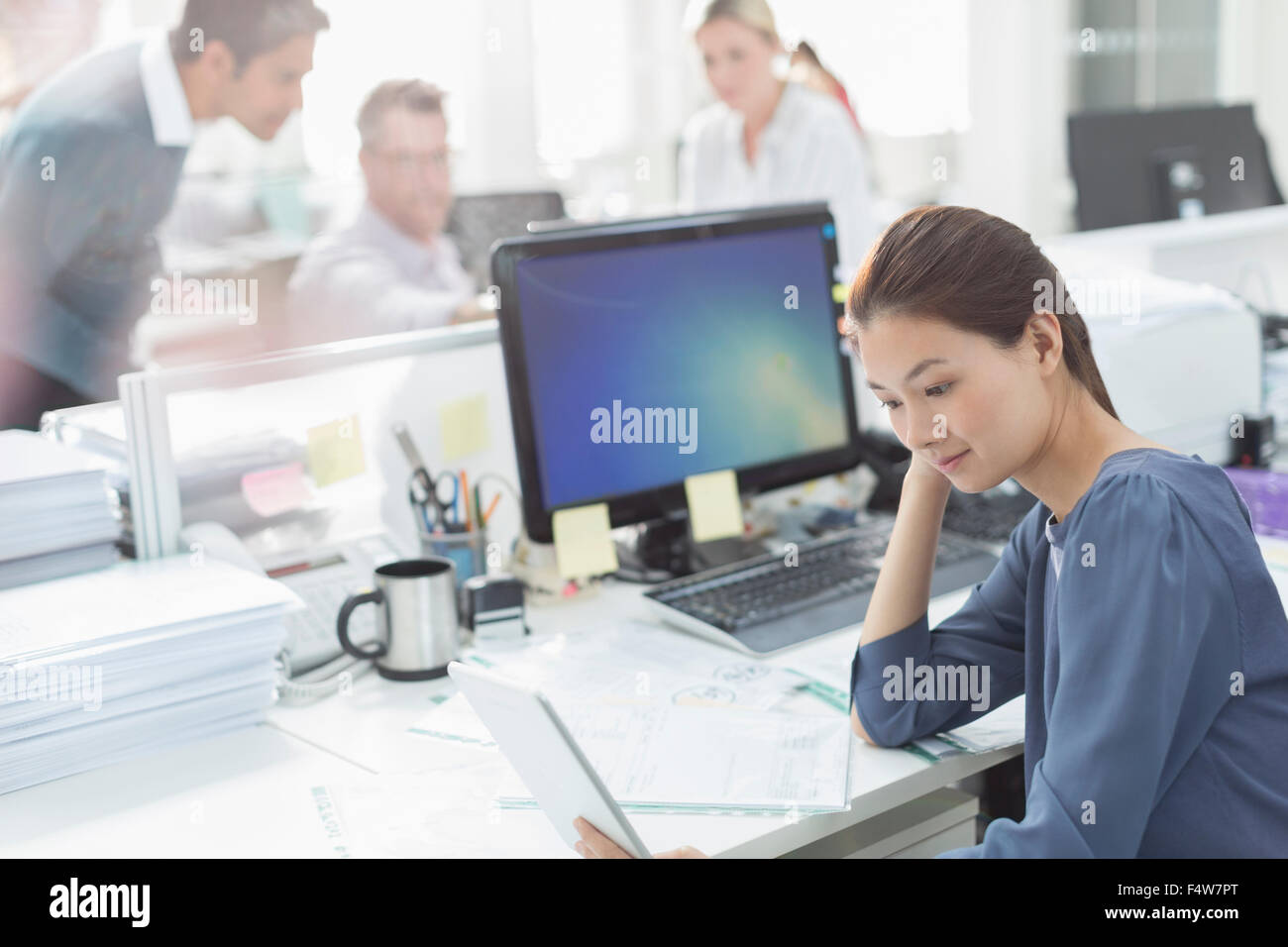 Working desk hi-res stock photography and images - Alamy