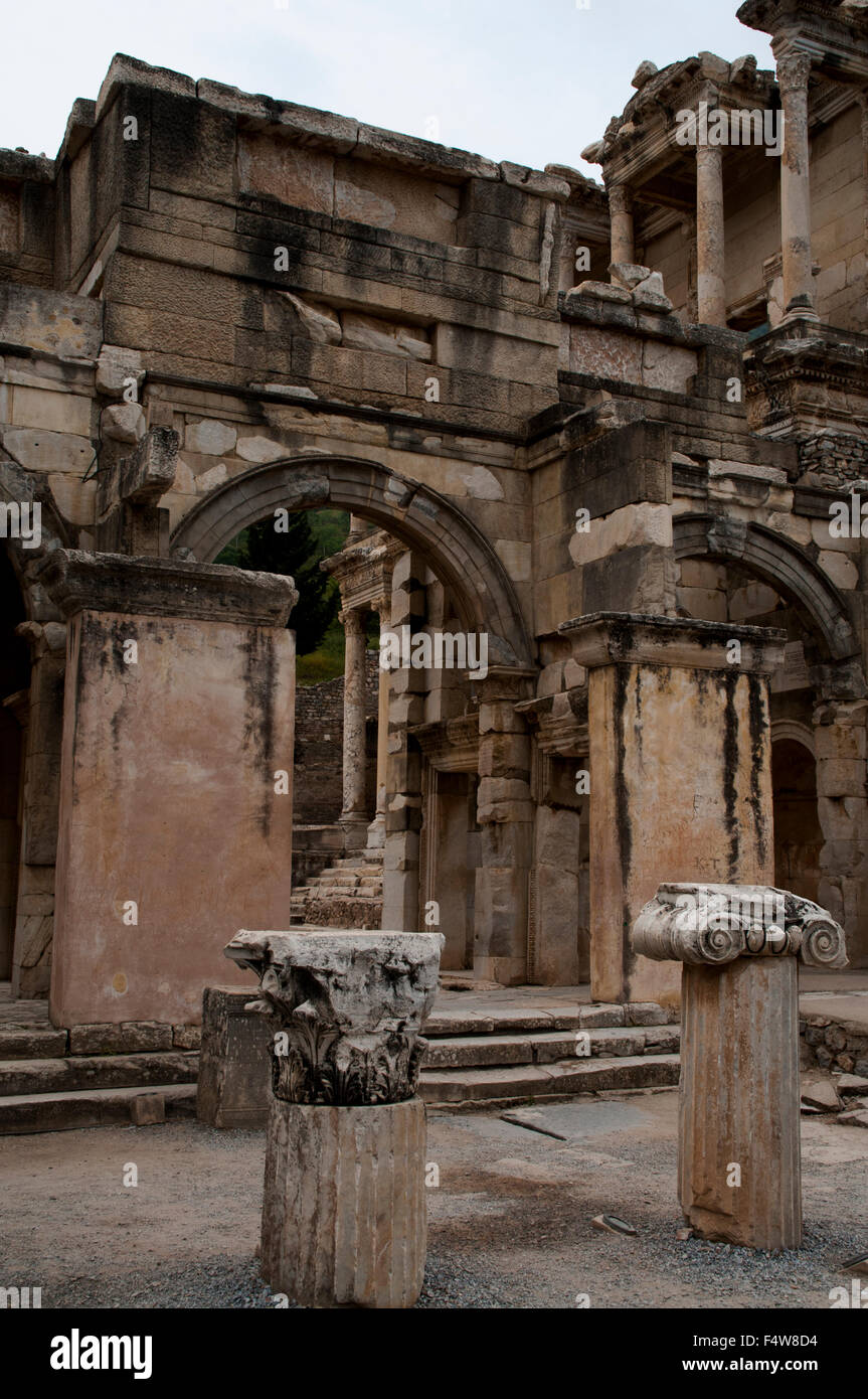 Ephesus was one of the most important Greek cities in Asia minor. Main ...