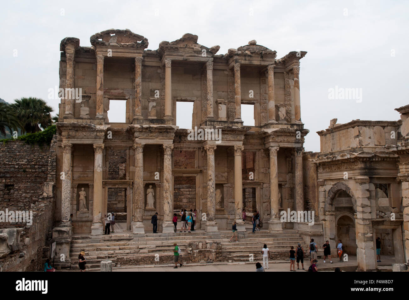 Ephesus was one of the most important Greek cities in Asia minor. Main ...