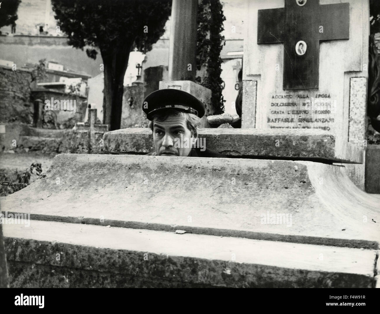 Italian actor nino manfredi hi-res stock photography and images - Alamy