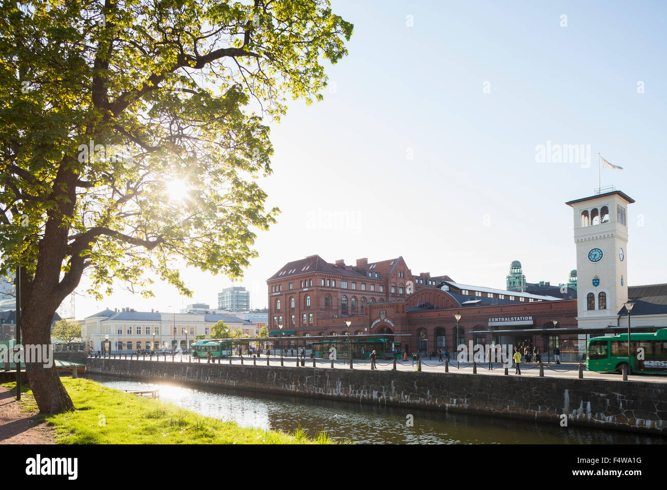 Horizontal canal hi-res stock photography and images - Alamy