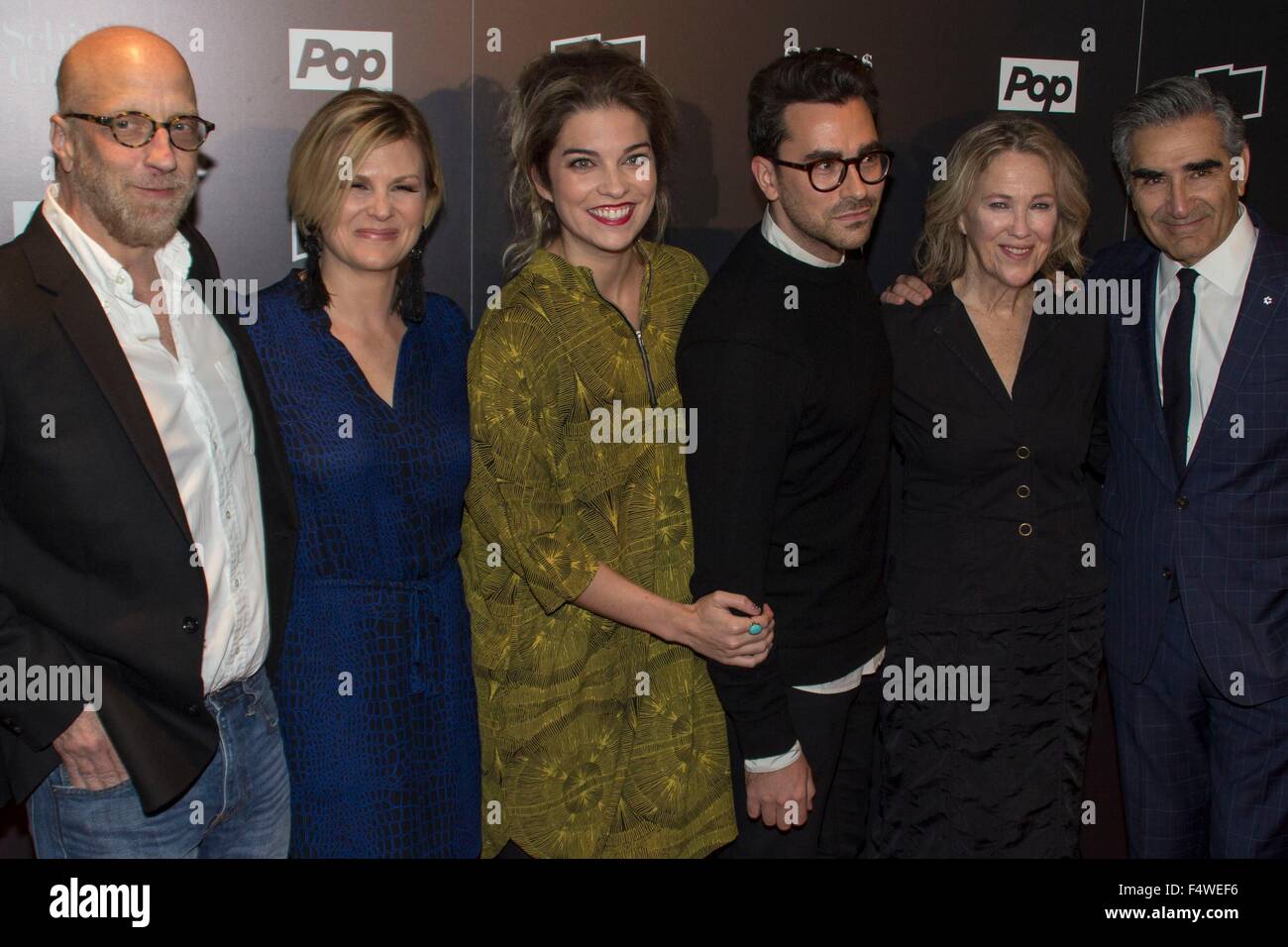New York, NY, USA. 22nd Oct, 2015. Chris Elliott, Jennifer Robertson ...
