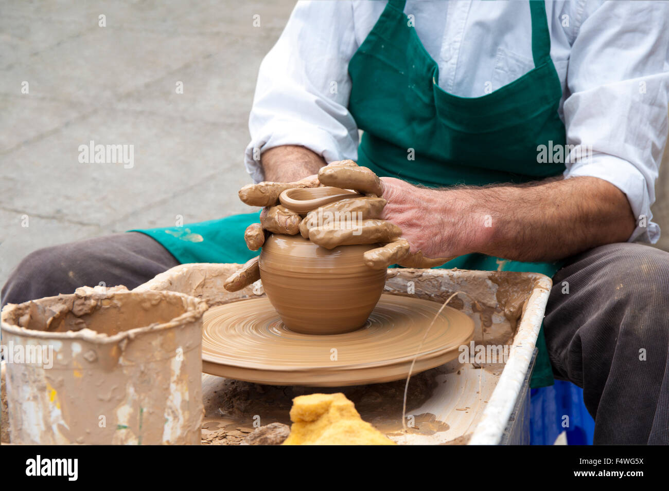 Master in pottery workshop hi-res stock photography and images - Alamy