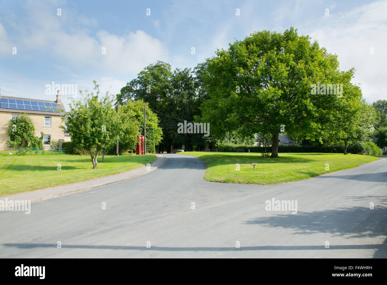 Fangfoss Church in Yorkshire st Martins Stock Photo - Alamy