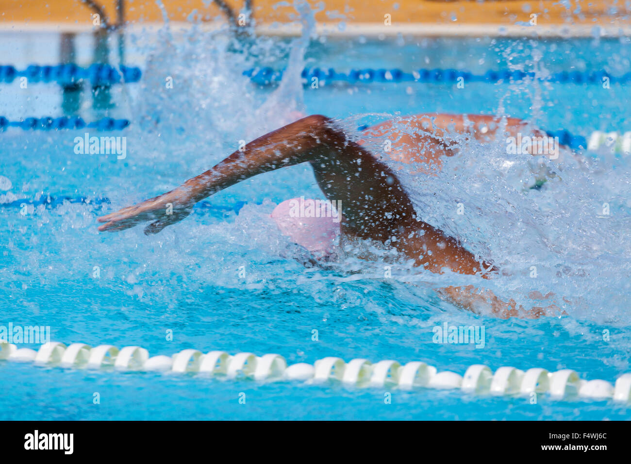 Pool water splash splashing hi-res stock photography and images - Alamy