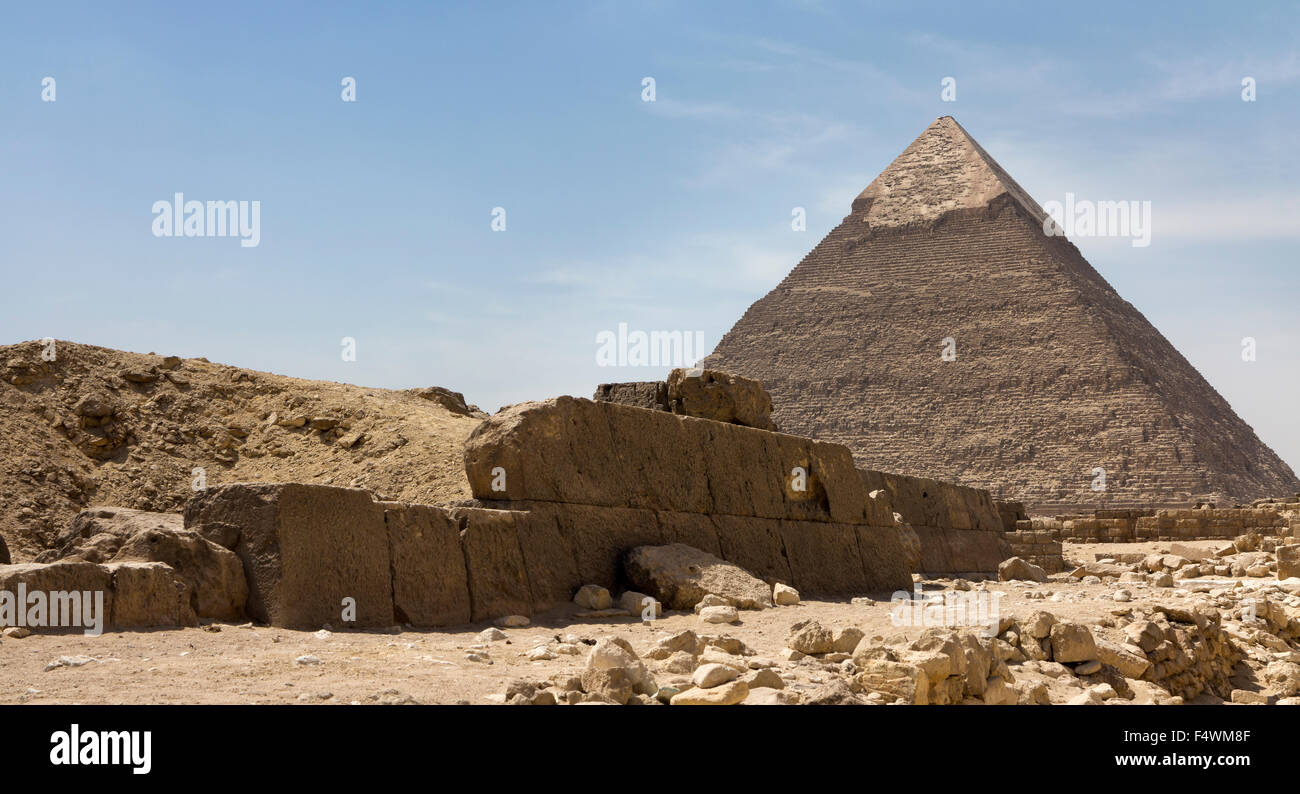 View of pyramid of Pharaoh Khafre on the Giza plateau, the Great ...