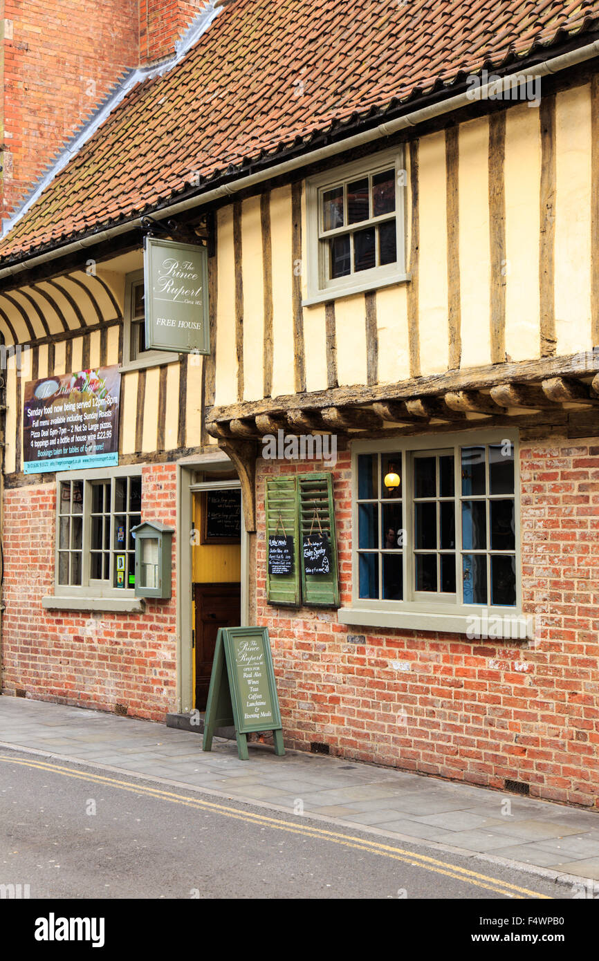 The Prince Rupert pub Newark on Trent Nottinghamshire UK Stock Photo ...
