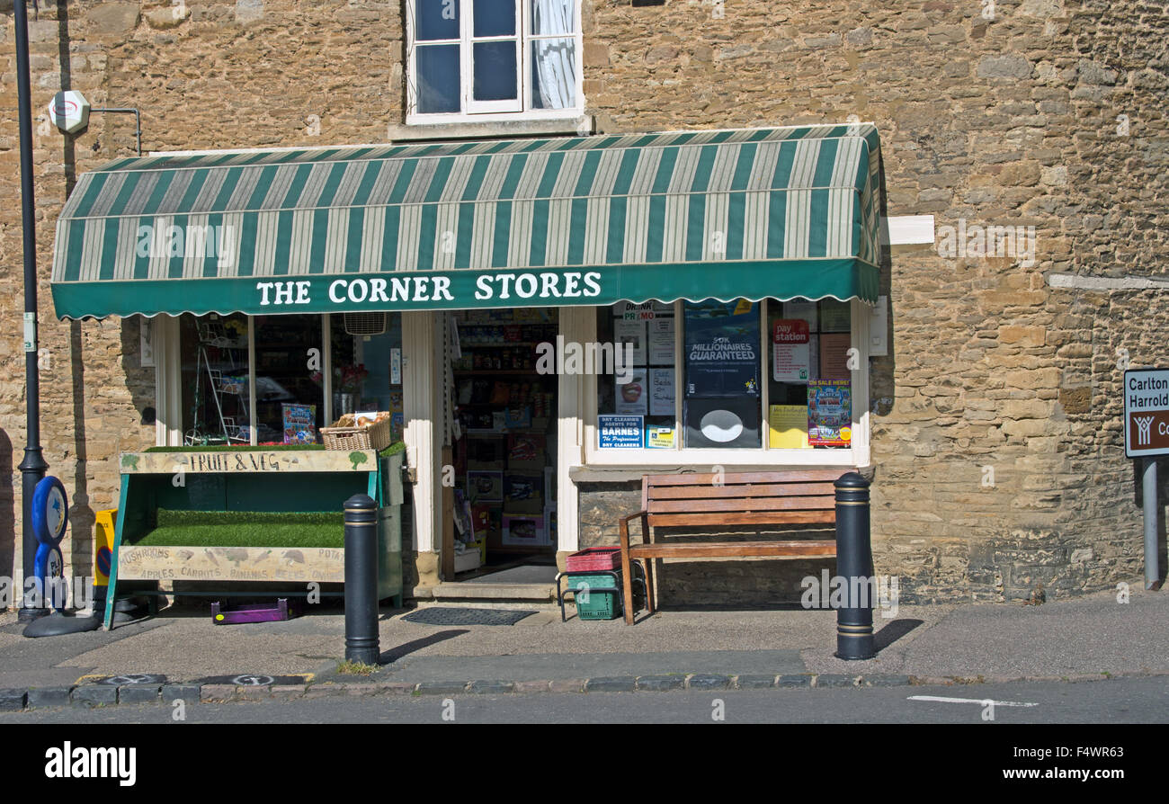 Turvey, Corner Stores, Bedfordshire Stock Photo - Alamy