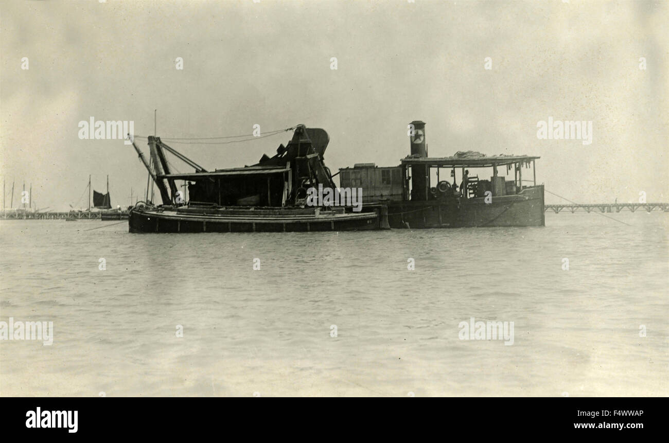 The dredge hi-res stock photography and images - Alamy