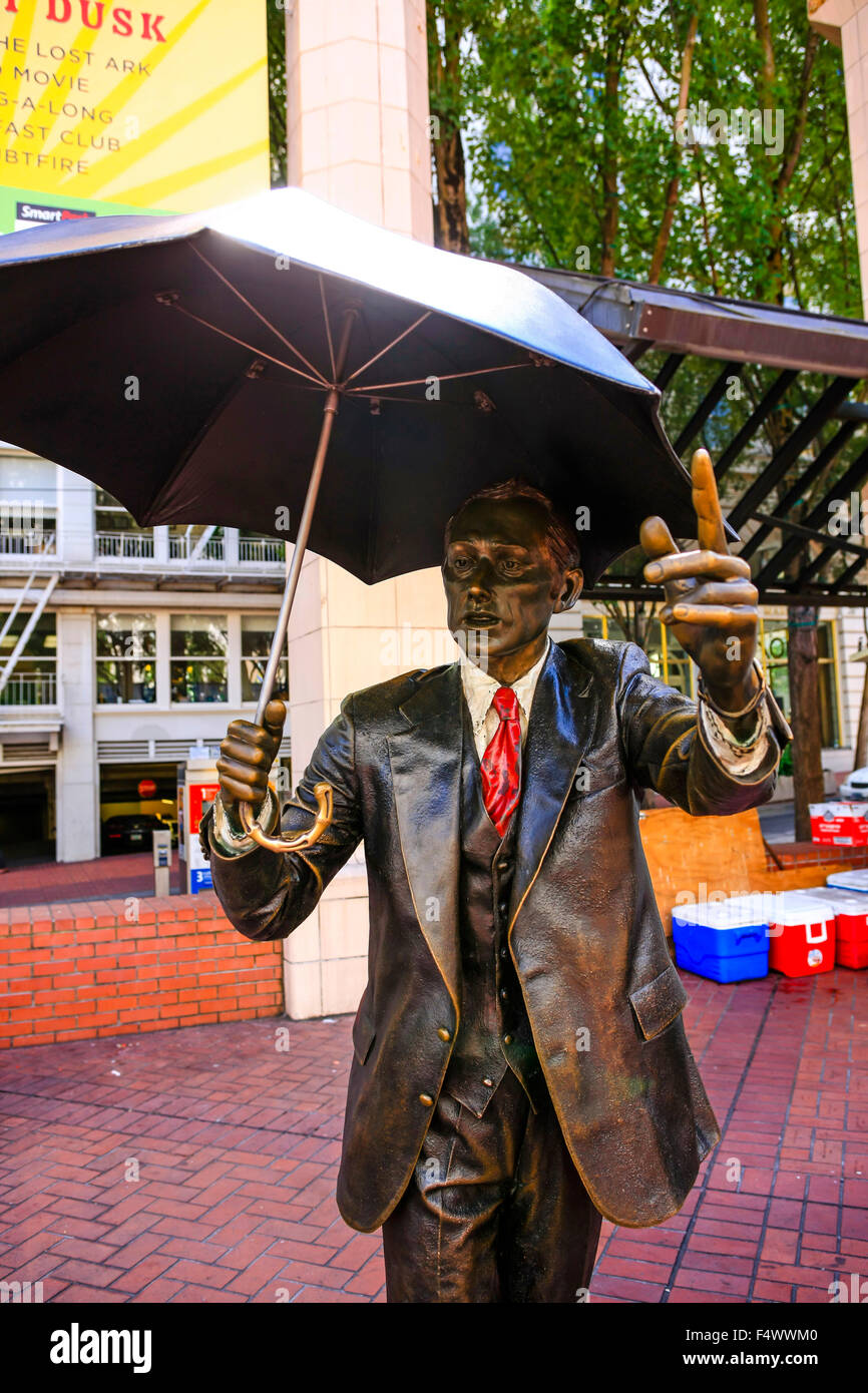 Allow Me, also known as Umbrella man sculpture in Pioneer Courthouse ...