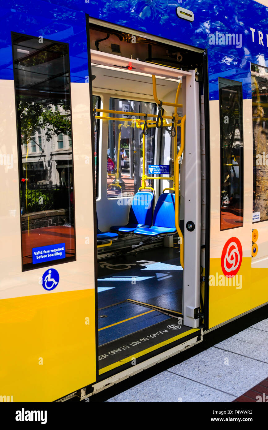 MAX Light Rail, the centerpiece of Portland's city public transport in ...