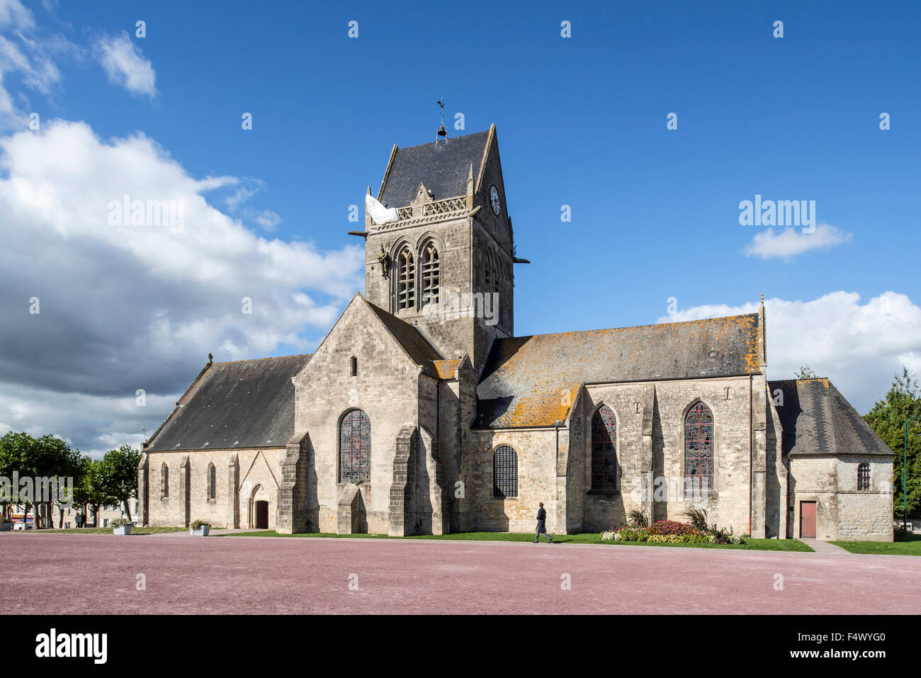 Sainte-Mère-Église church with Parachute Memorial in honour of ...