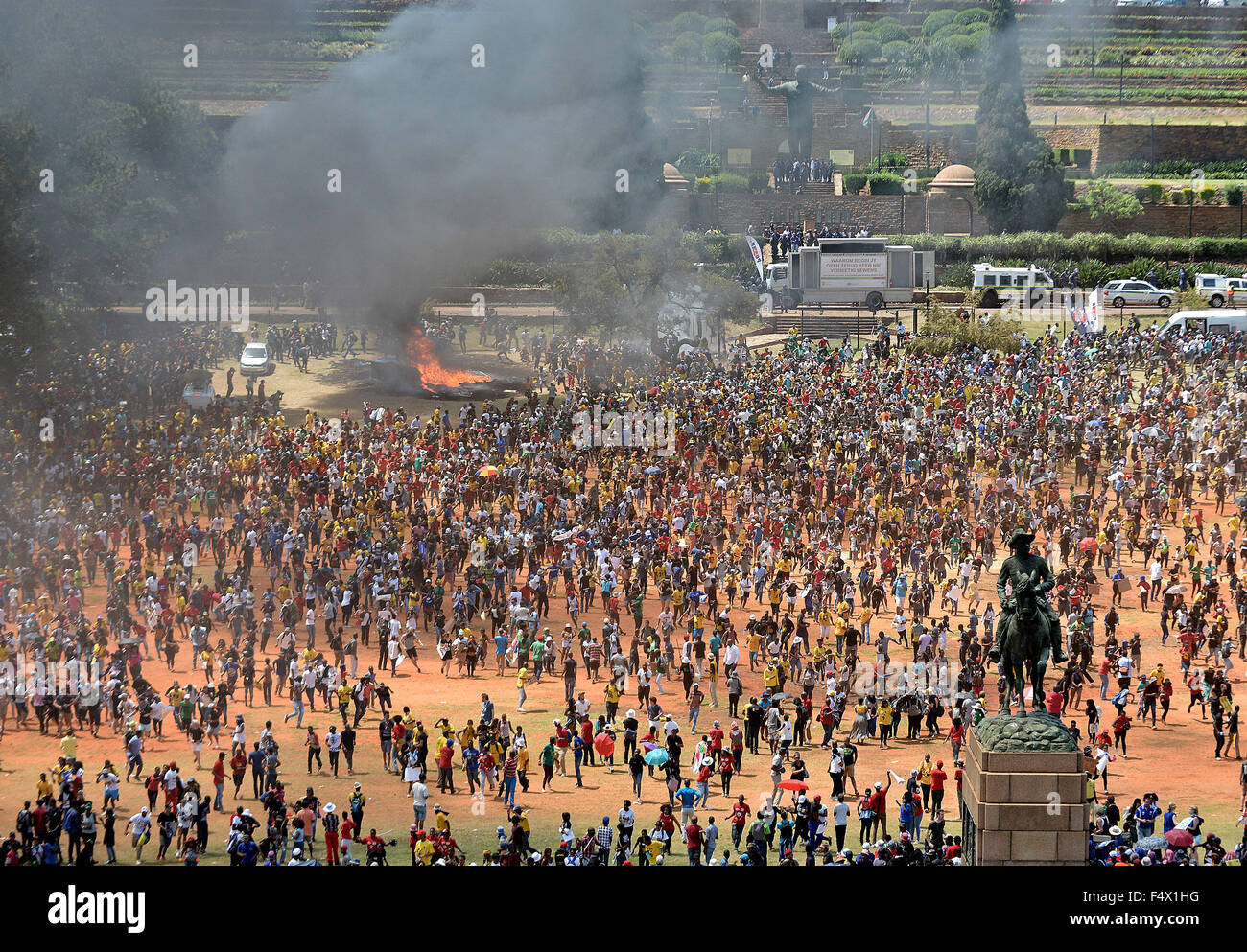 Pretoria. 23rd Oct, 2015. Students protest outside the Union Buildings ...