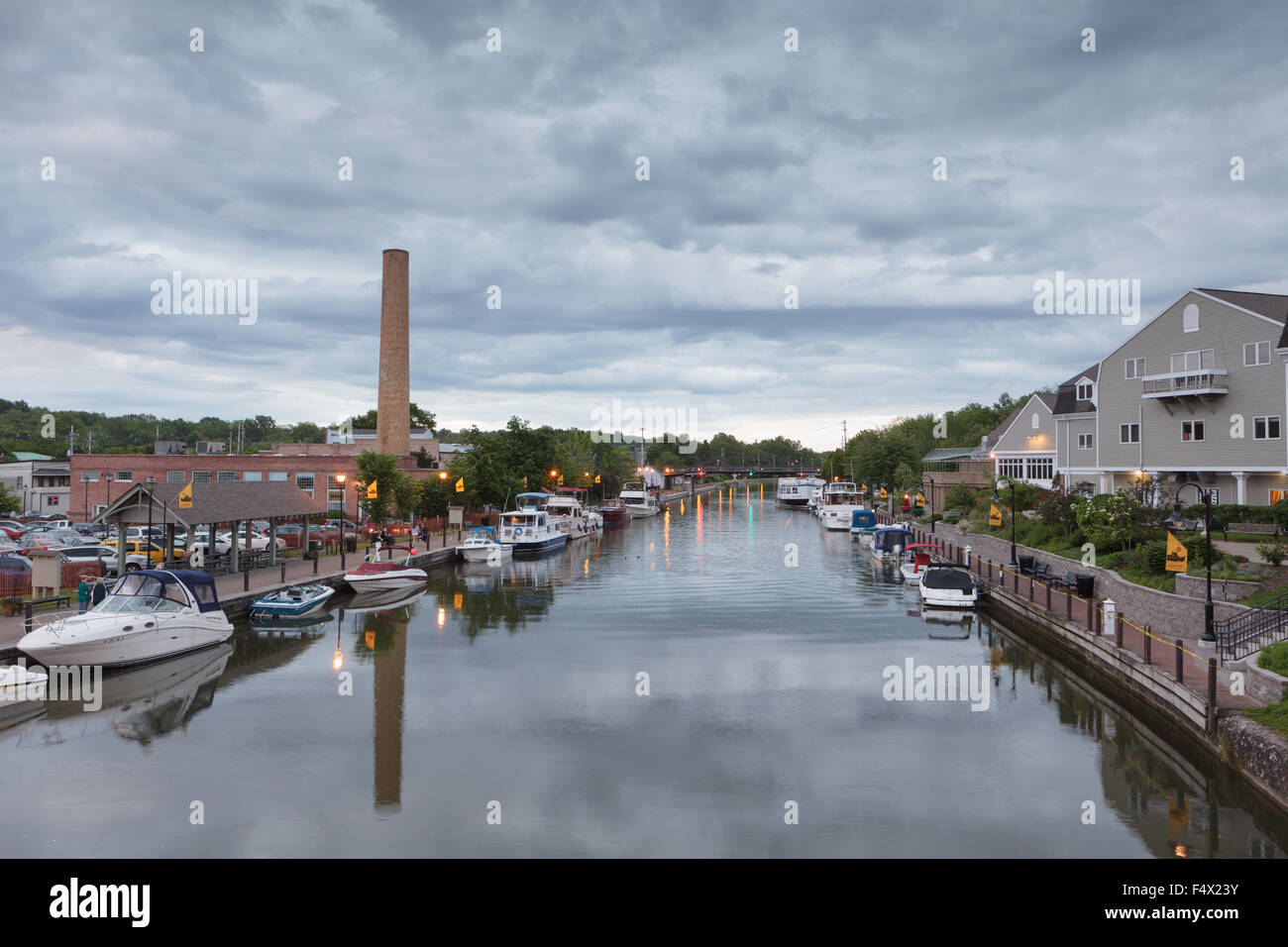 Fairport hi-res stock photography and images - Alamy