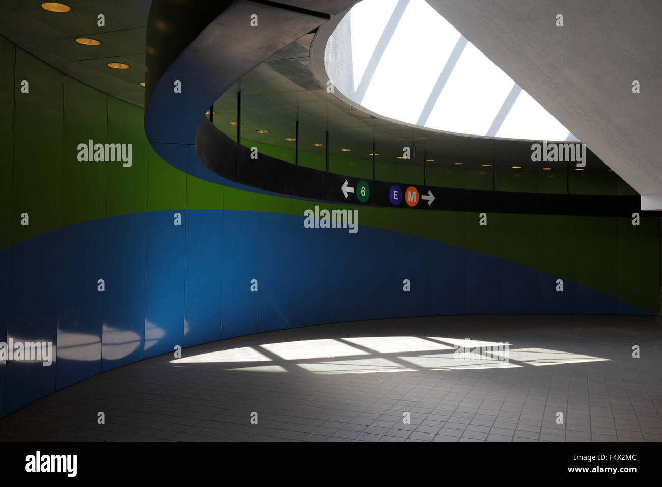 Subway corridor new york city hi-res stock photography and images - Alamy