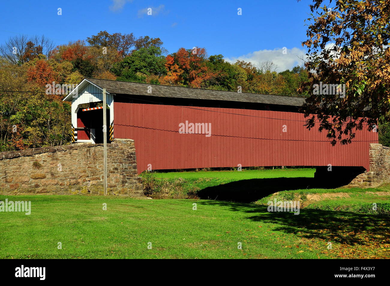 East Earl Township, Pennsylvania: 1878 Burr arch-truss Weaverland Road ... East Earl Township, Pennsylvania: 1878 Burr arch-truss Weaverland Road ...