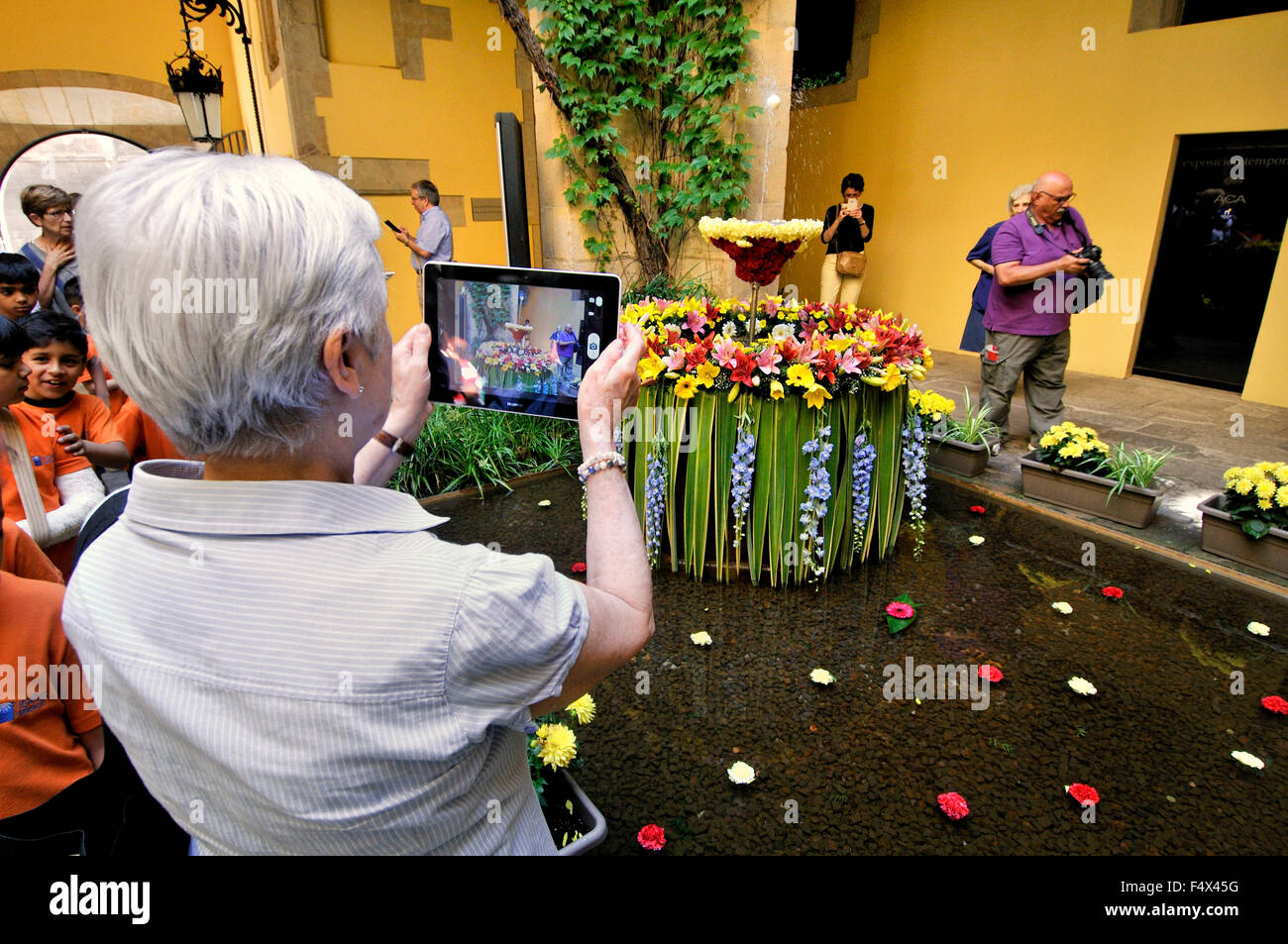 The dancing egg (L'ou com balla in Catalan) is an old tradition in ...