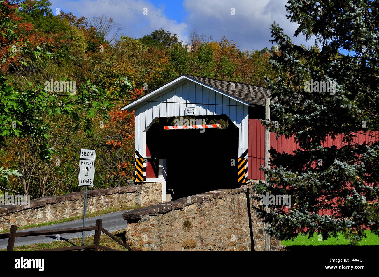 East Earl Township, Pennsylvania: 1878 Burr arch-truss Weaverland Road ... East Earl Township, Pennsylvania: 1878 Burr arch-truss Weaverland Road ...