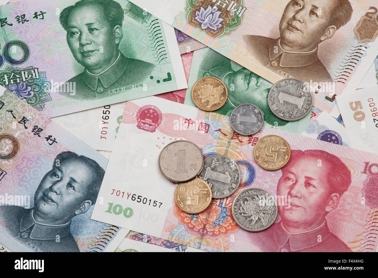 100 yuan bank notes hi-res stock photography and images - Alamy