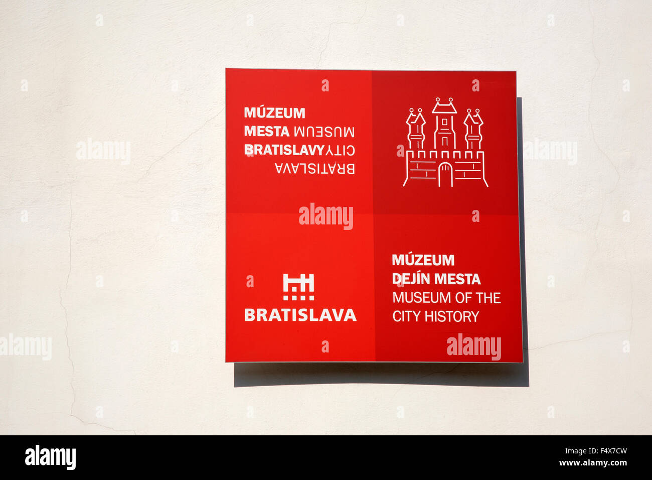 Bratislava castle museum history hi-res stock photography and images ...