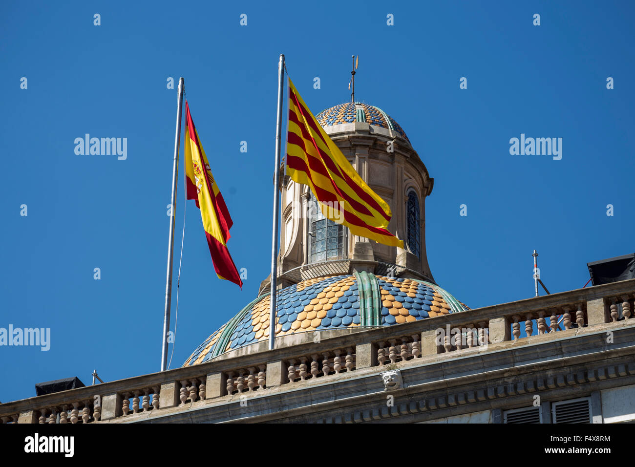Catalonia flags hi-res stock photography and images - Alamy