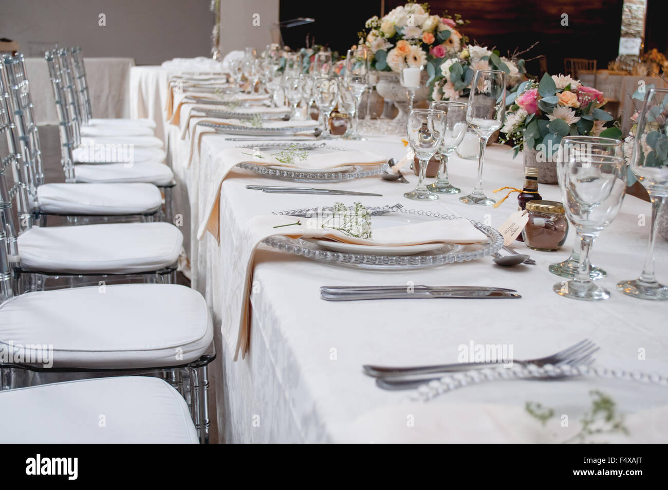 Venue setting hi-res stock photography and images - Alamy