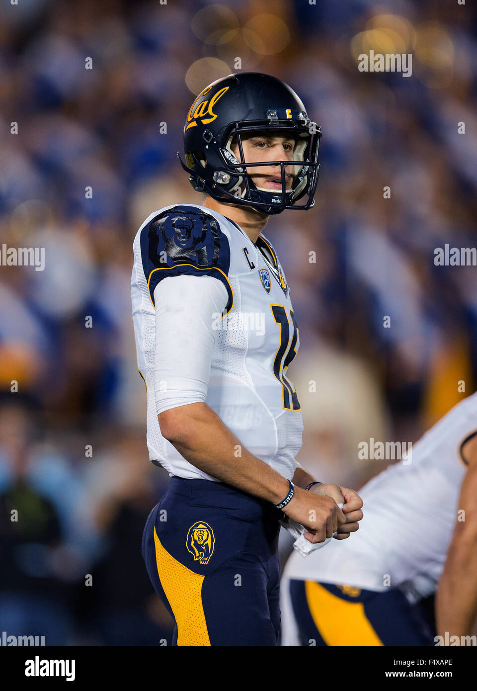 October 22, 2015 Pasadena, CA...CAL quarterback (16) Jared Goff awaits ...