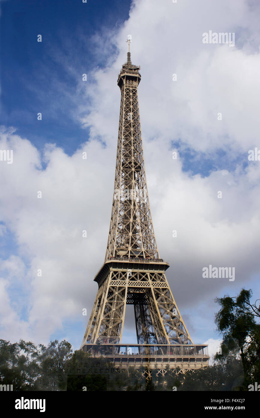 Cumulus tower hi-res stock photography and images - Alamy