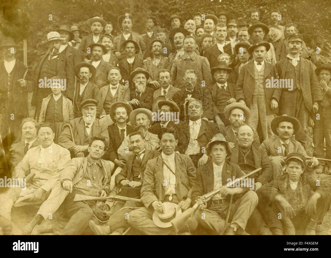 Large group hunters posing for photograph hi-res stock photography and ...