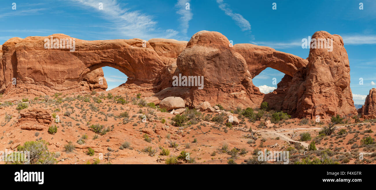 North windows hi-res stock photography and images - Alamy