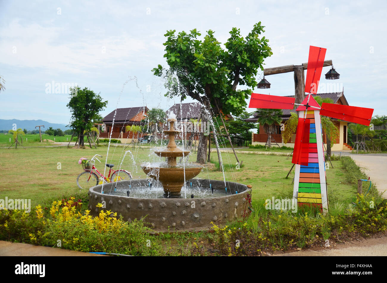 Pinwheel water fountain hi-res stock photography and images - Alamy