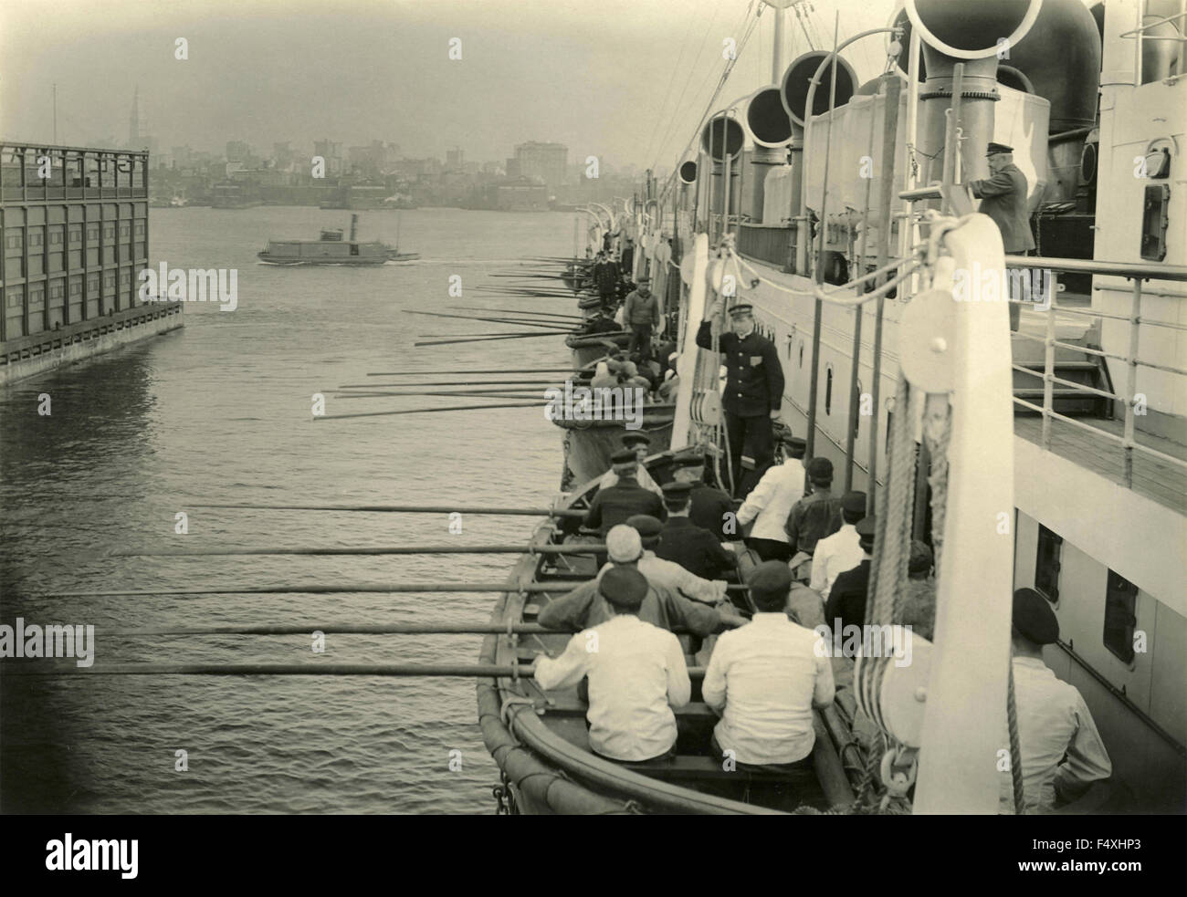 1920s ship captain hi-res stock photography and images - Alamy