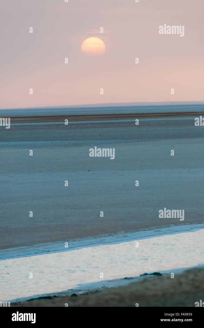 The salt lake of Chott el Jerid in Tunisia Stock Photo - Alamy