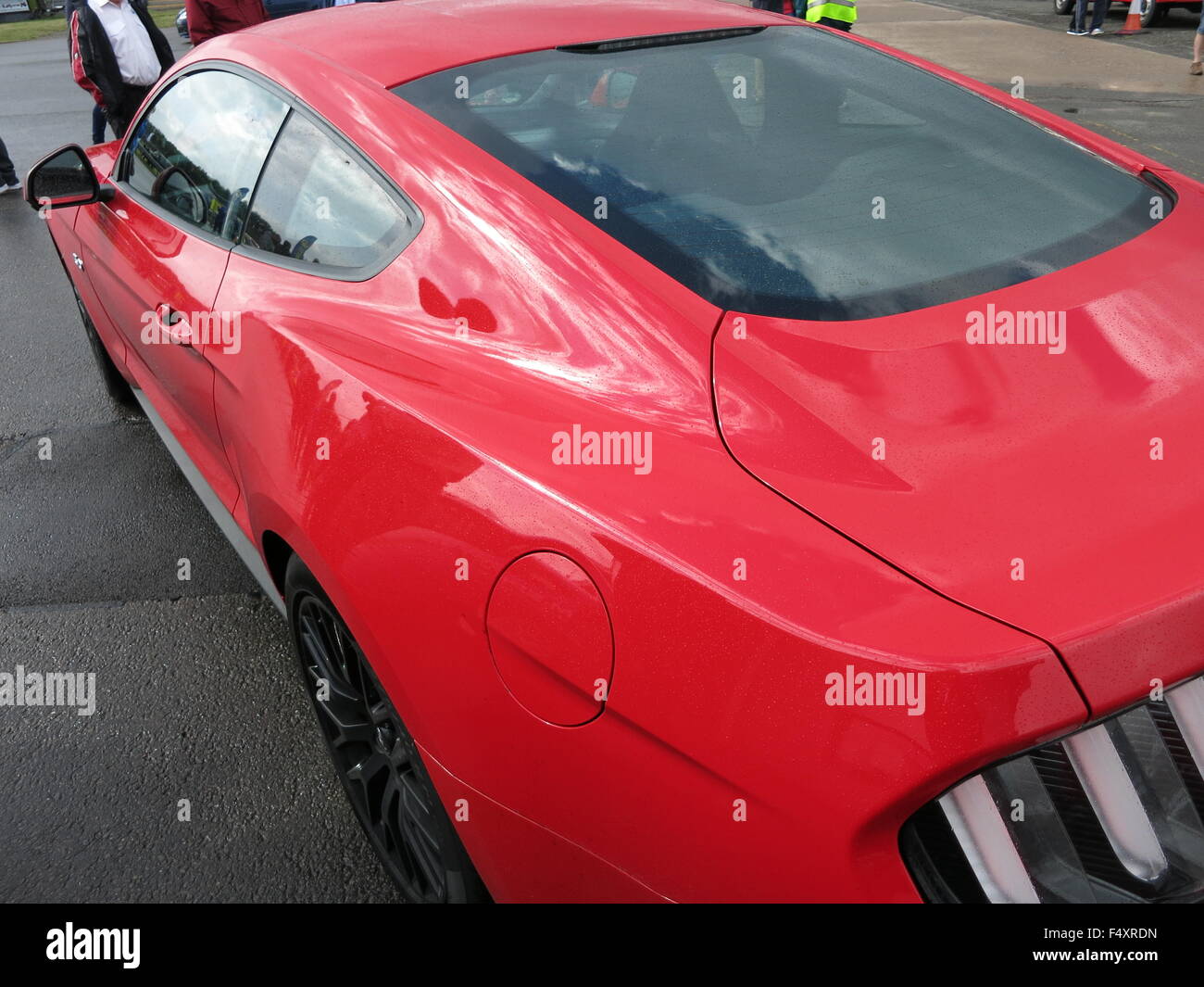 Ford gt side view hi-res stock photography and images - Alamy