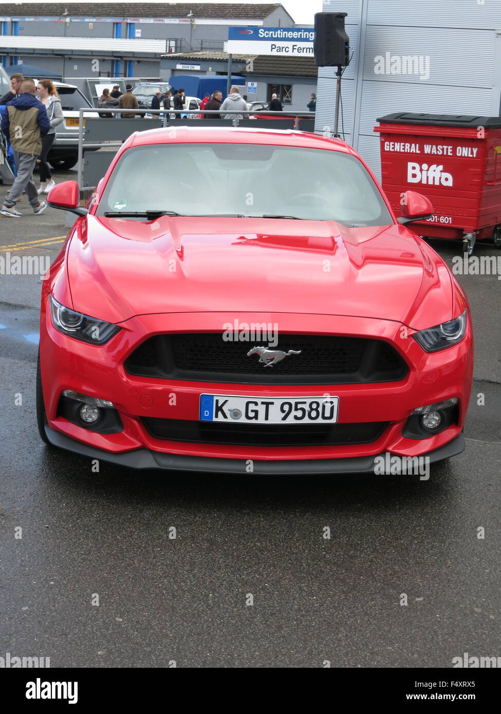 5 litre engine hi-res stock photography and images - Alamy