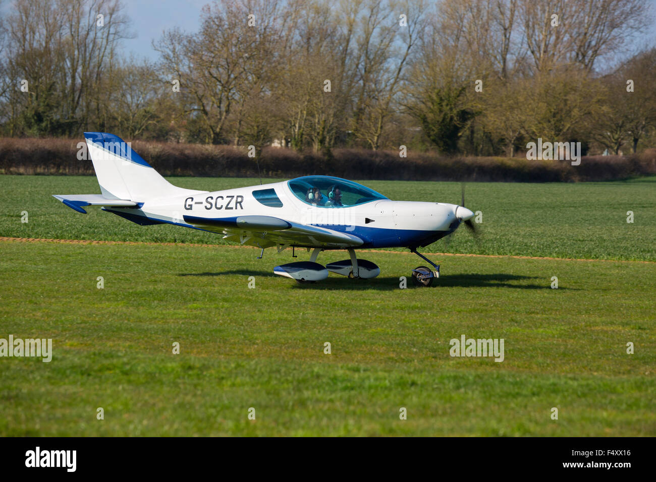 Czaw sportcruiser hi-res stock photography and images - Alamy