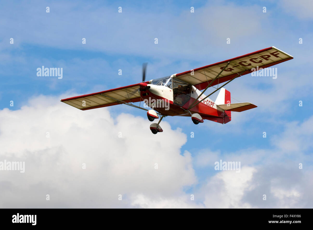 Skyranger 912 (2) G-CCPF in flight at Netherthorpe Airfield Stock Photo ...