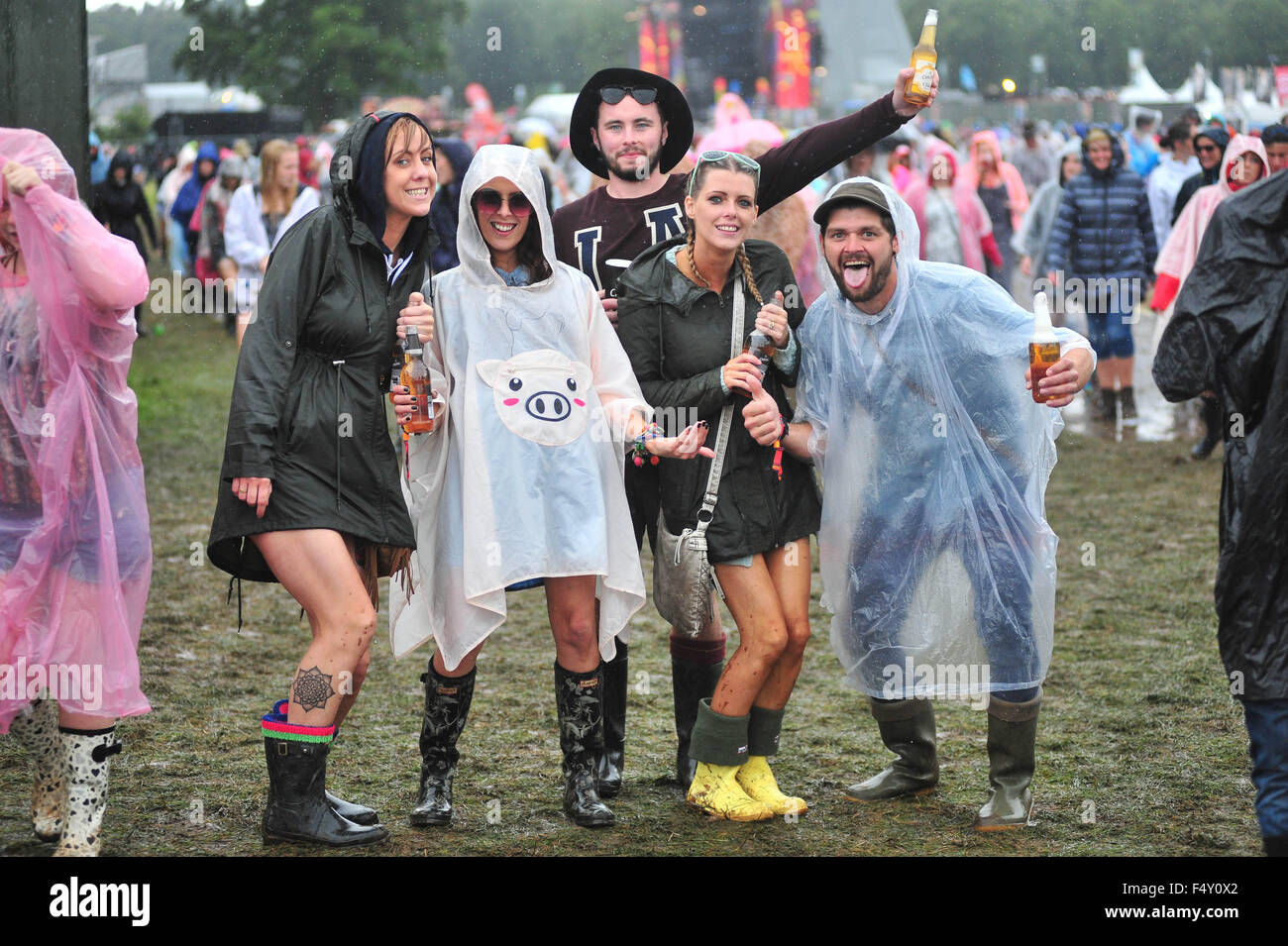 V Festival held at Weston Park - Day 2 - Atmosphere Featuring: V ...