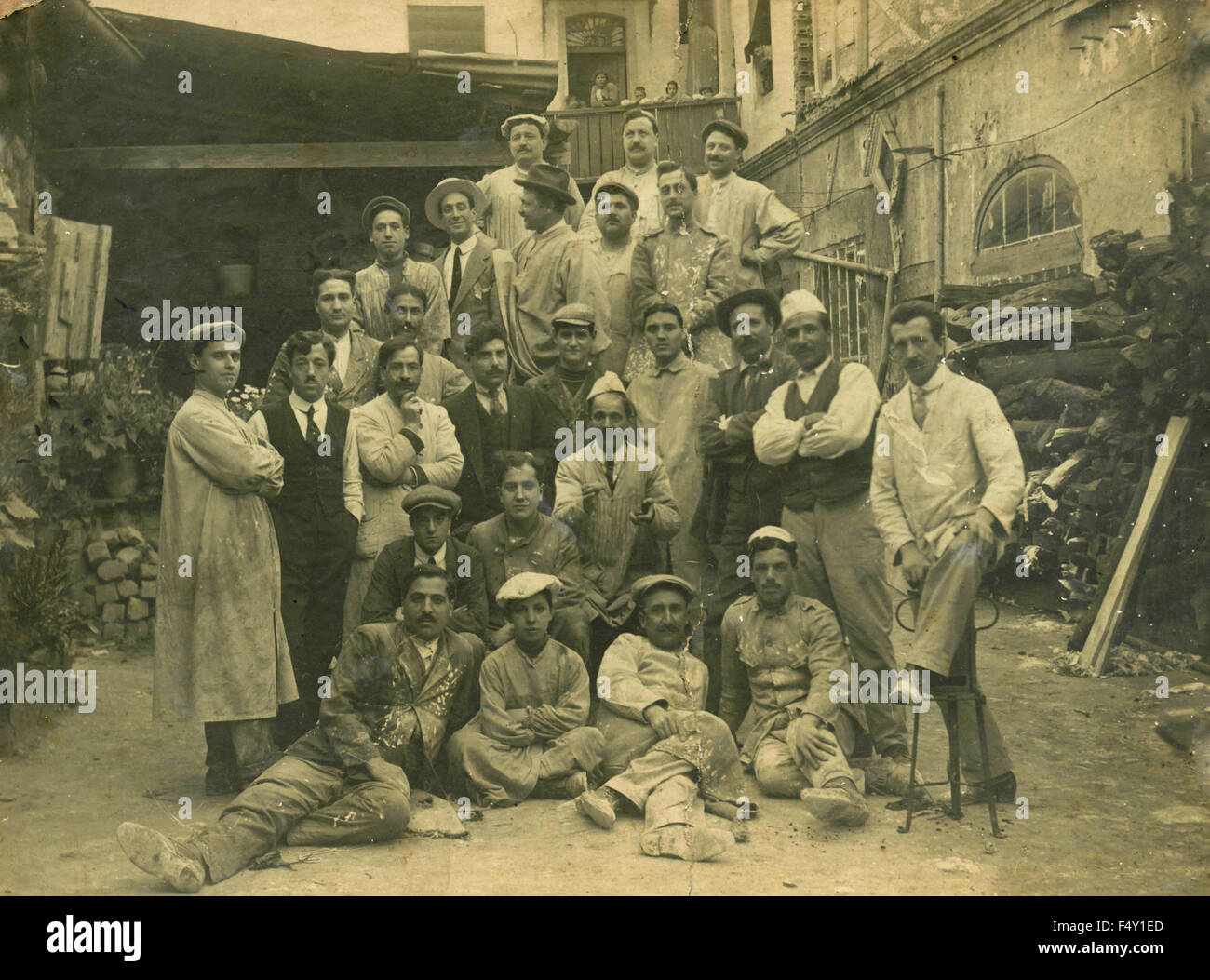 Photo of group of workers, Italy Stock Photo - Alamy