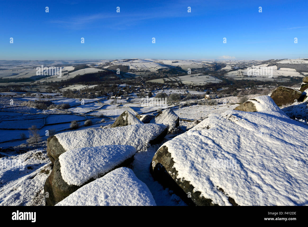 January, winter snow view over Curbar Edge; Derbyshire County; Peak ...